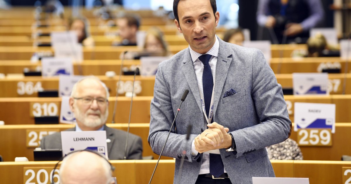 Mayor Paweł Grzybowski takes part in the EU Digital Assembly // ECR ...