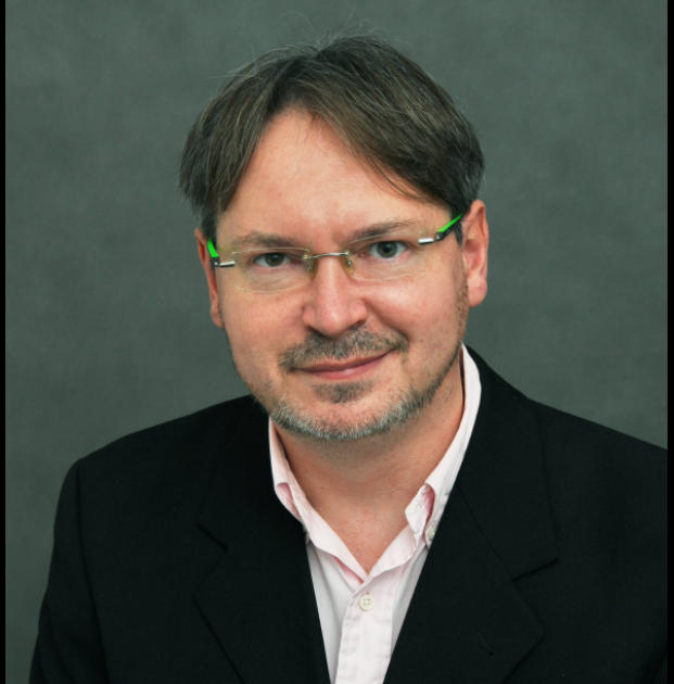 Professor Tomasz Grosse guest speaker at ECR Group meeting // ECR Group ...